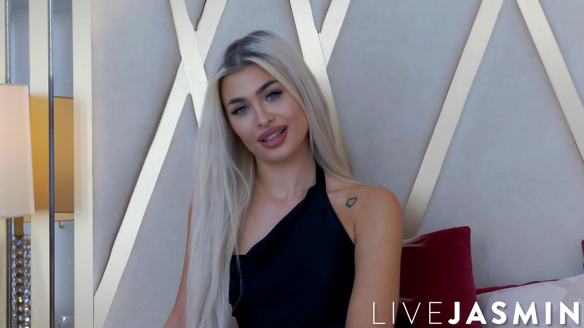 Free Chat images of KaylaMinov: