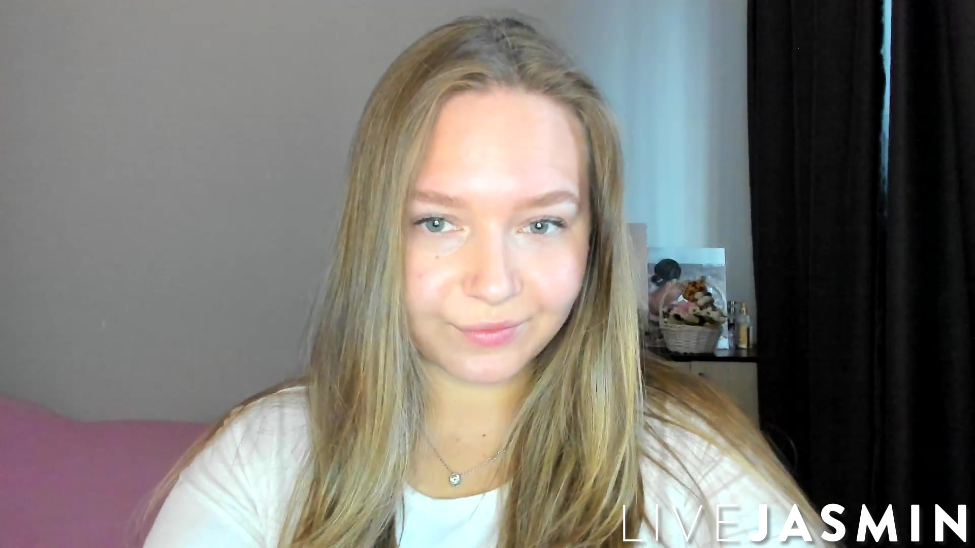 Free Chat images of LexaRay: